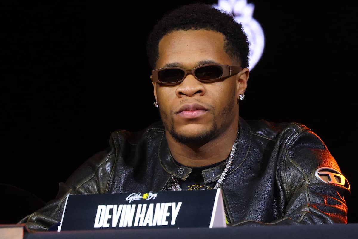 Photos: Devin Haney vs Ryan Garcia first faceoff in New York - FIGHTMAG