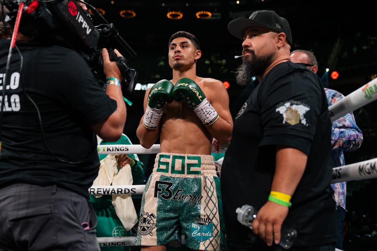 Elijah Garcia vs Kyrone Davis headlines Thurman-Tszyu prelims - FIGHTMAG