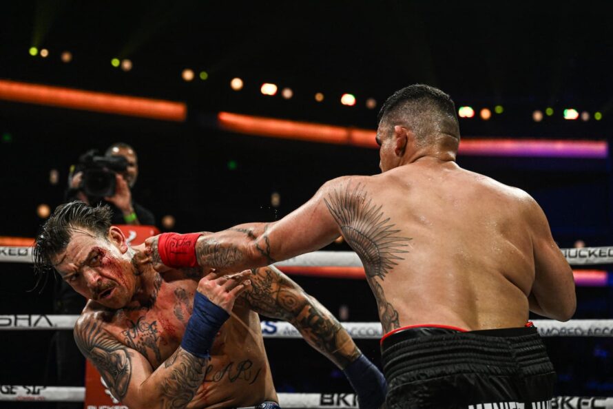 Knucklemania 4 photos: Mike Perry KO's Thiago Alves in first round - FIGHTMAG