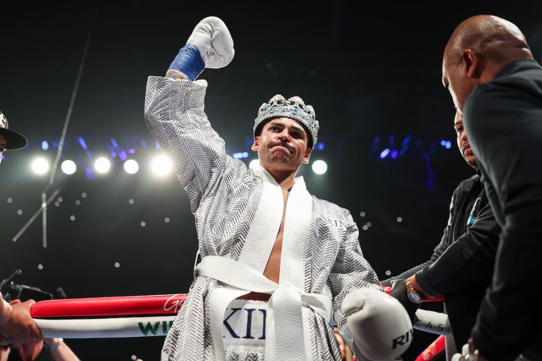 Photos: Ryan Garcia drops Devin Haney multiple times, edges by majority decision - FIGHTMAG