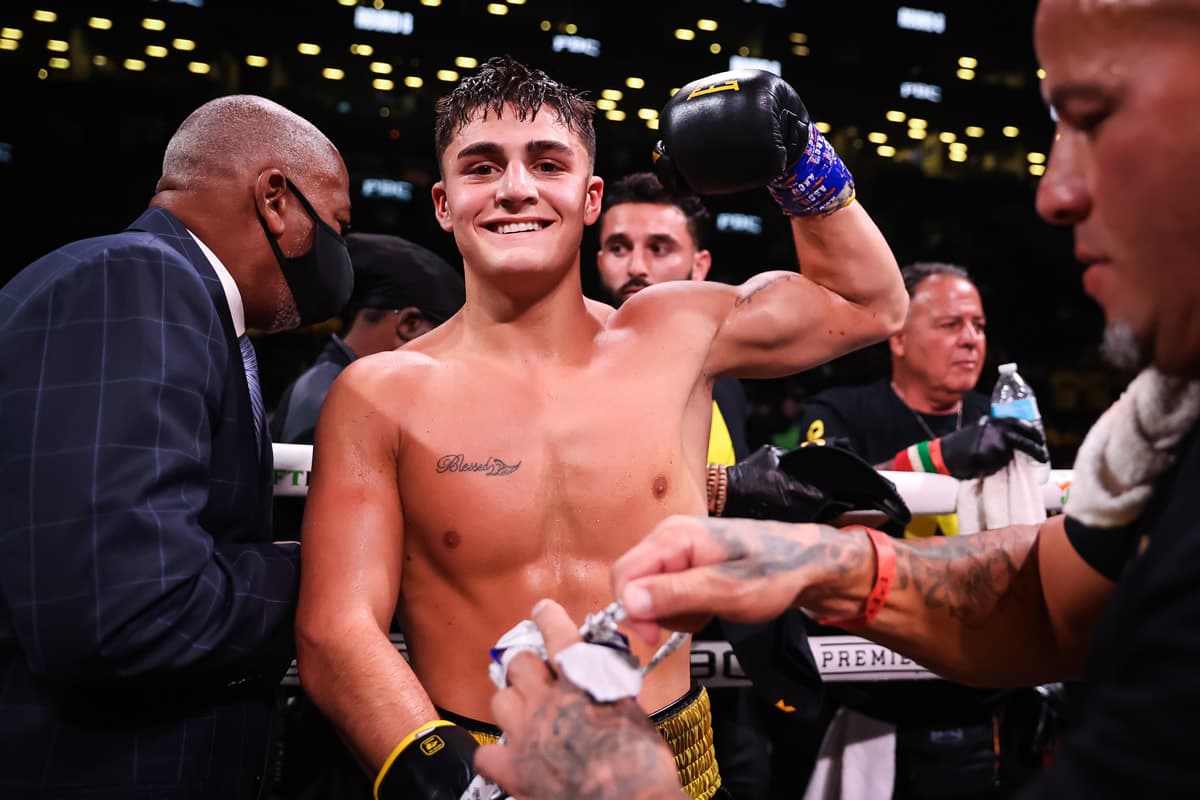 Vito Mielnicki Jr faces Ronald Cruz on Canelo vs Munguia prelims - FIGHTMAG