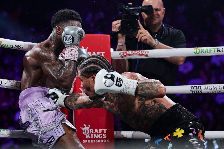 Photos: Gervonta Davis KO's Frank Martin in eighth round to retain ...
