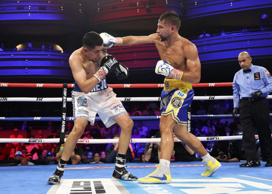 Photos: Muratalla defeats Farmer, Segawa upsets Villa - FIGHTMAG