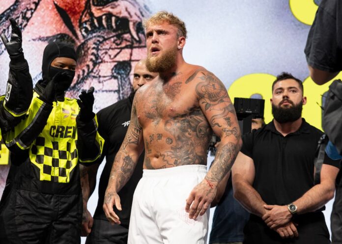 Photos: Jake Paul vs Mike Perry on weight for 200 lbs boxing fight in ...