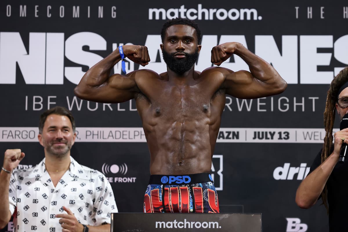 Photos: Jaron Ennis vs David Avanesyan on weight for 147 lbs title in ...