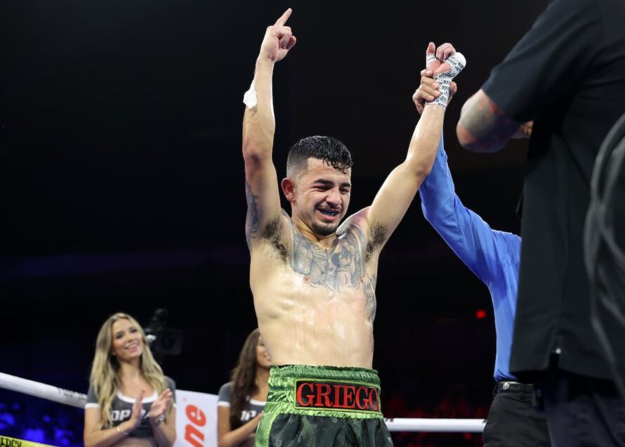 Photos: Angelo Leo KO's Luis Alberto Lopez to become two-weight ...