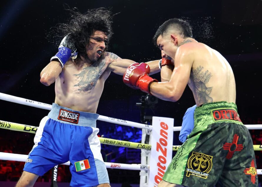 Photos: Angelo Leo KO's Luis Alberto Lopez to become two-weight ...