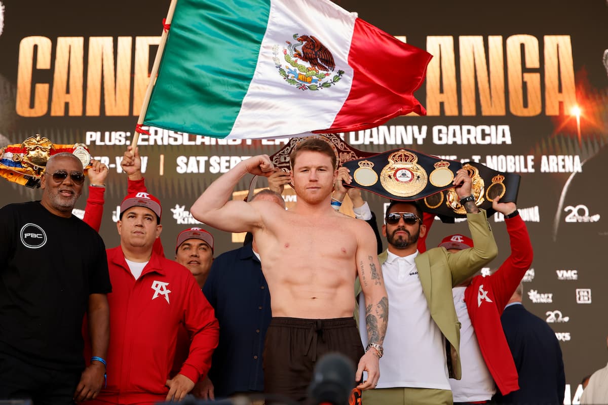 Photos: Canelo Alvarez vs Edgar Berlanga on weight for 168 lbs title in ...