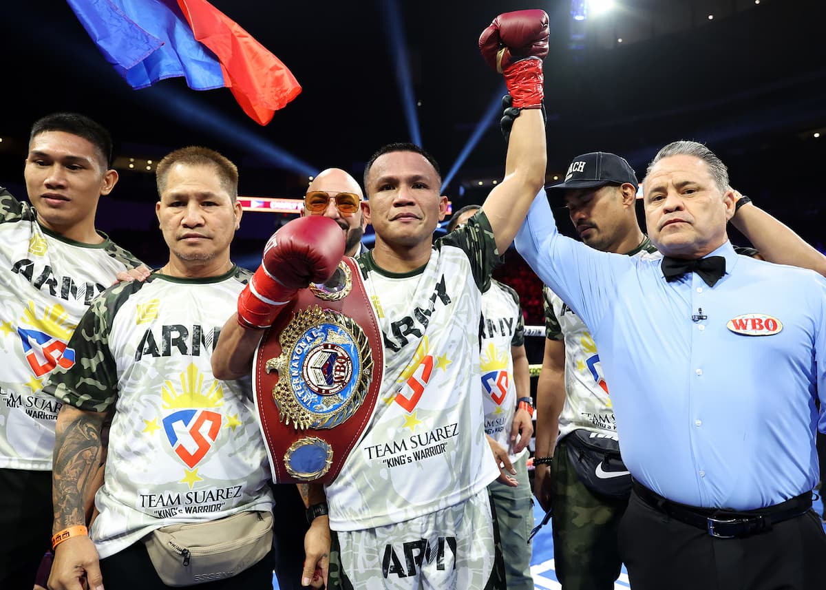 Video: Charly Suarez drops & stops Jorge Castaneda in third round ...