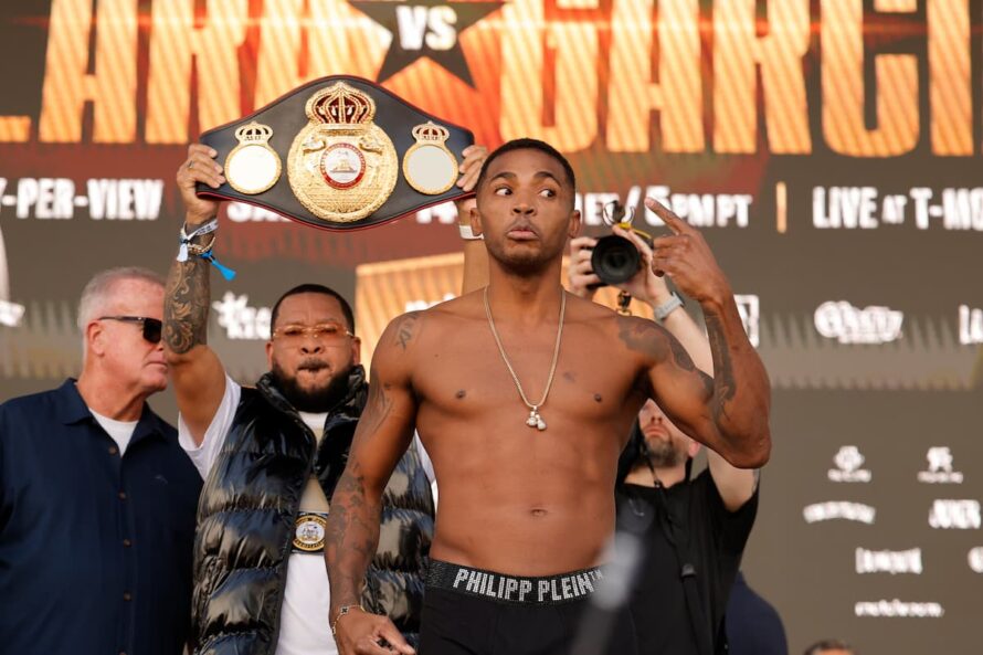 Photos: Canelo Alvarez vs Edgar Berlanga on weight for 168 lbs title in ...