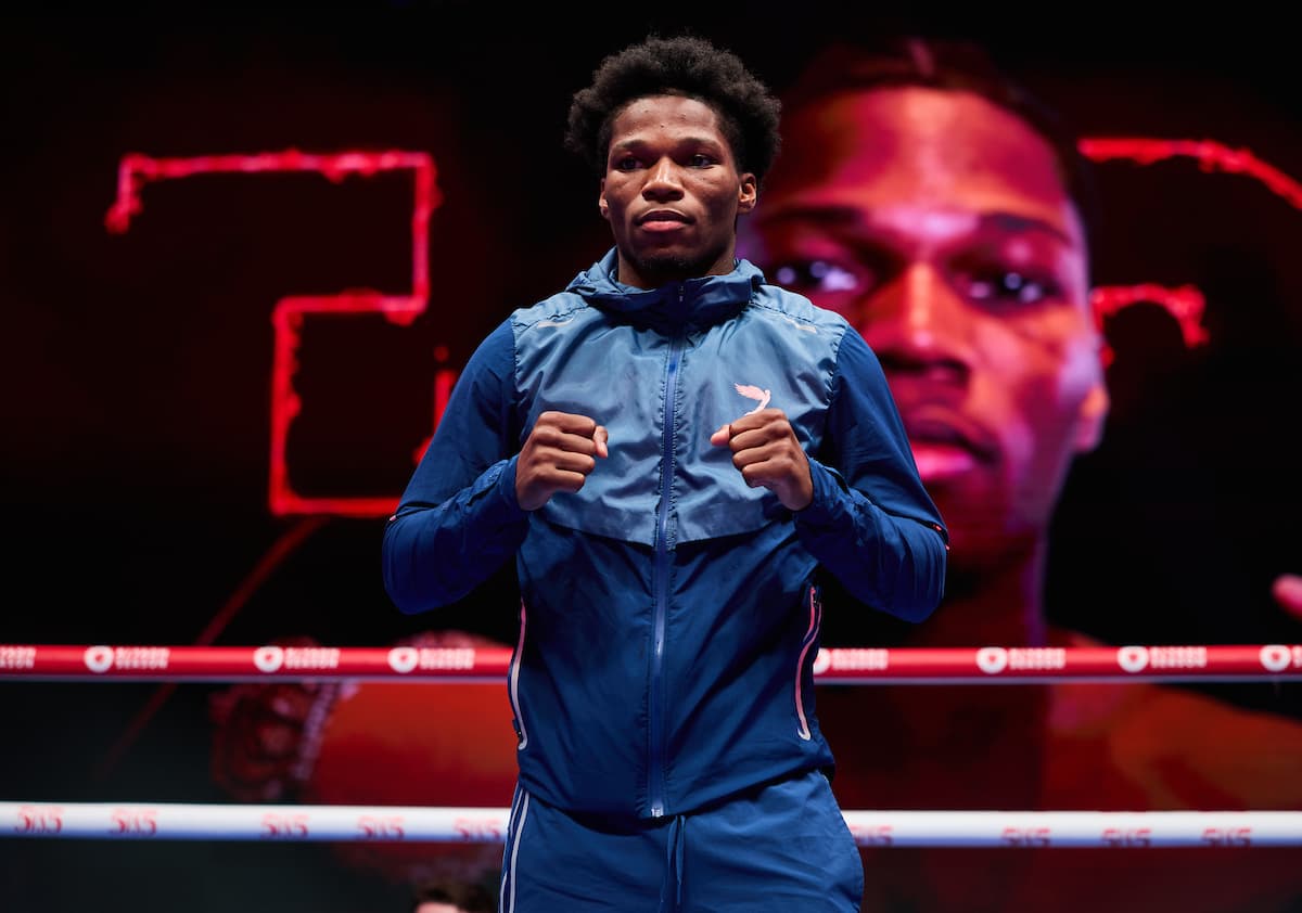 Raymond Ford vs Orlando Gonzalez tops Ennis-Chukhadzhian 2 undercard ...