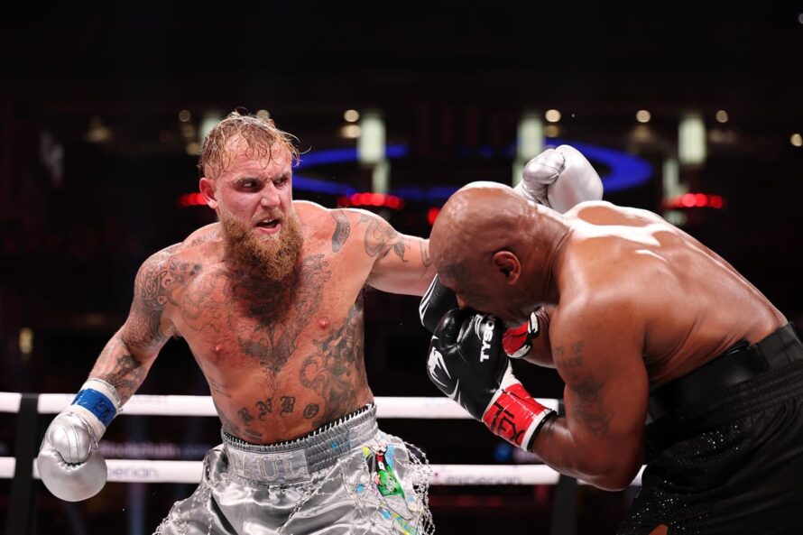 Jake Paul vs Mike Tyson: Over 60 photos from boxing event on Netflix ...