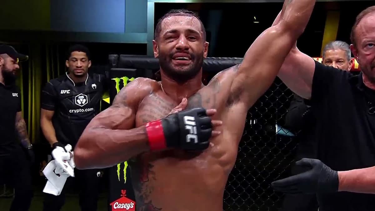 Mike Davis vs Fares Ziam among new bouts set for UFC Saudi Arabia fight ...