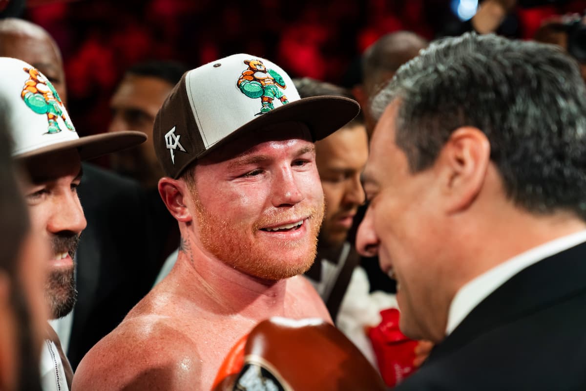 Canelo Alvarez to face Terence Crawford in September in Las Vegas ...