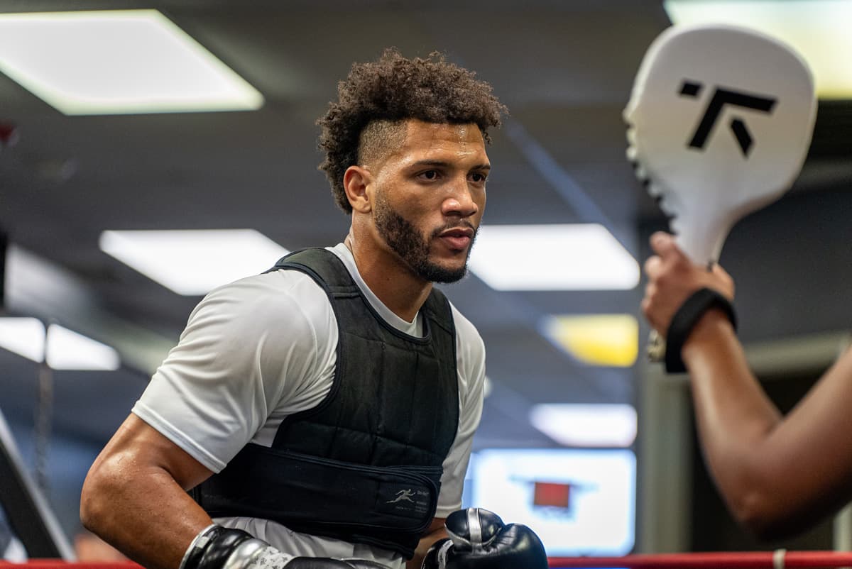 Photos: David Morrell prepares for David Benavidez fight 'that changes ...