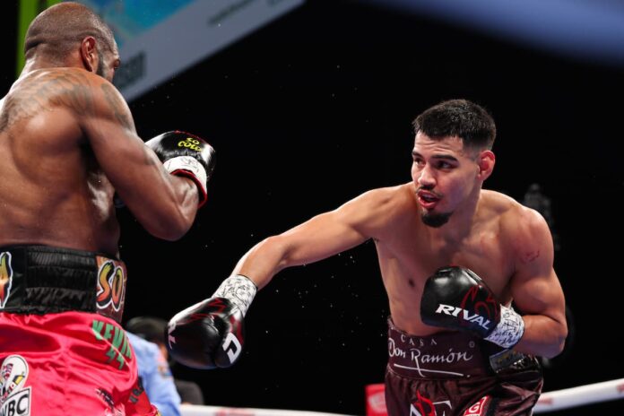 Photos: Diego Pacheco bests Steven Nelson by decision - FIGHTMAG