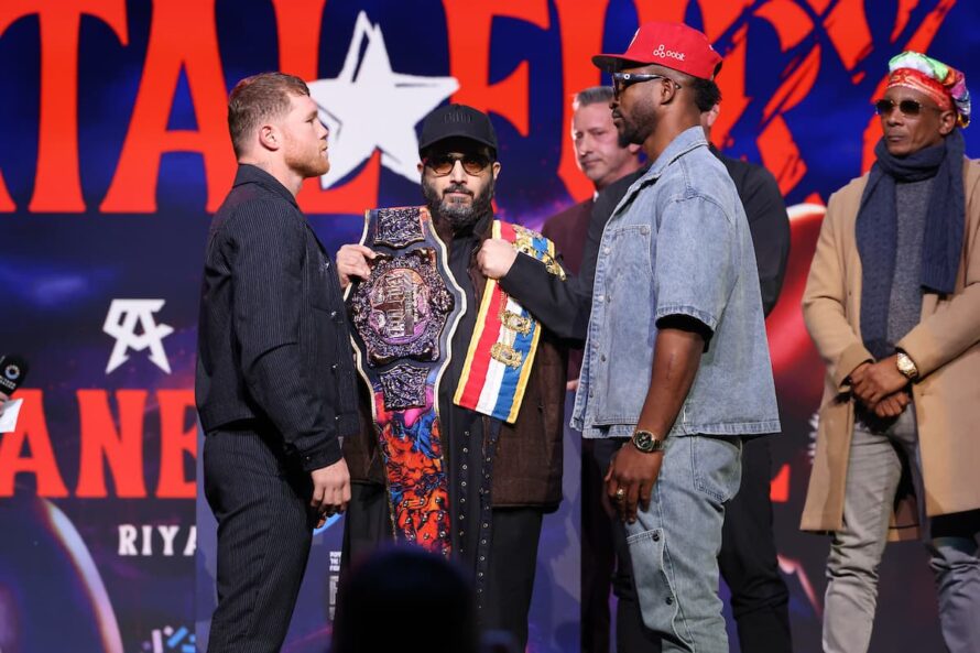 Photos: Canelo Alvarez vs William Scull first face-off - FIGHTMAG