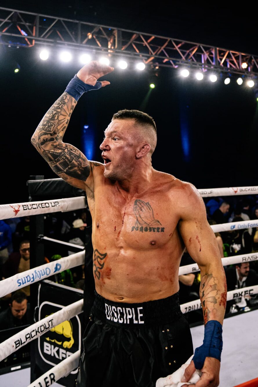 BKFC Philly photos: Dustin Pague TKO's Andrew Angelcor in second round - FIGHTMAG