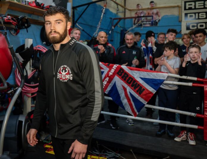 Photos: Pat Brown vs Federico Javier Grandone first face-off - FIGHTMAG