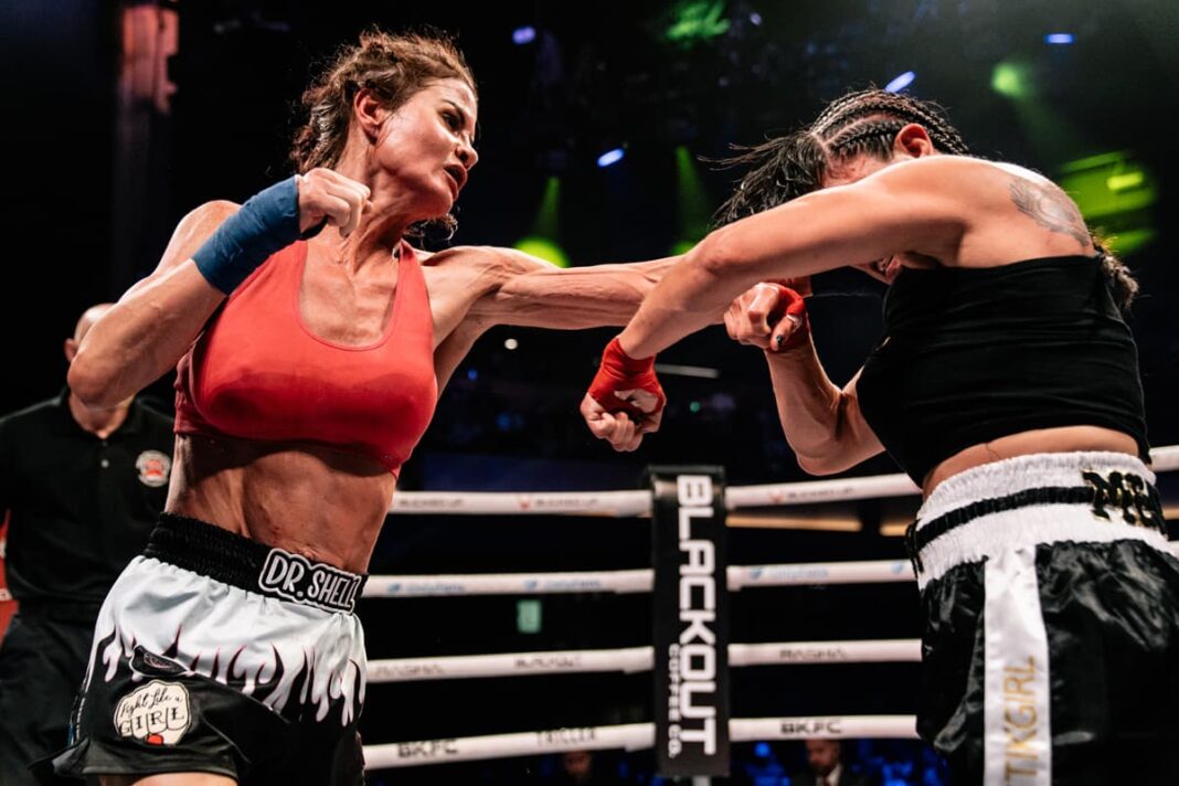 BKFC Omaha photos: Marcus Edwards dominates Dakota Cochrane in first ...