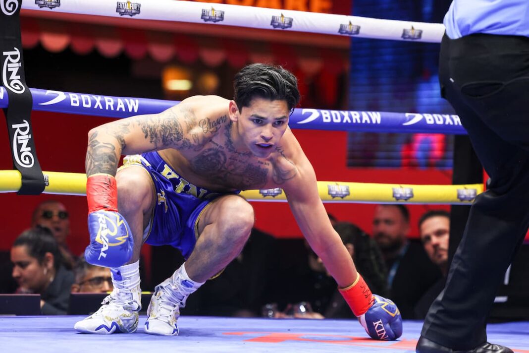 Photos: Rolando Romero drops Ryan Garcia en route to decision win - FIGHTMAG