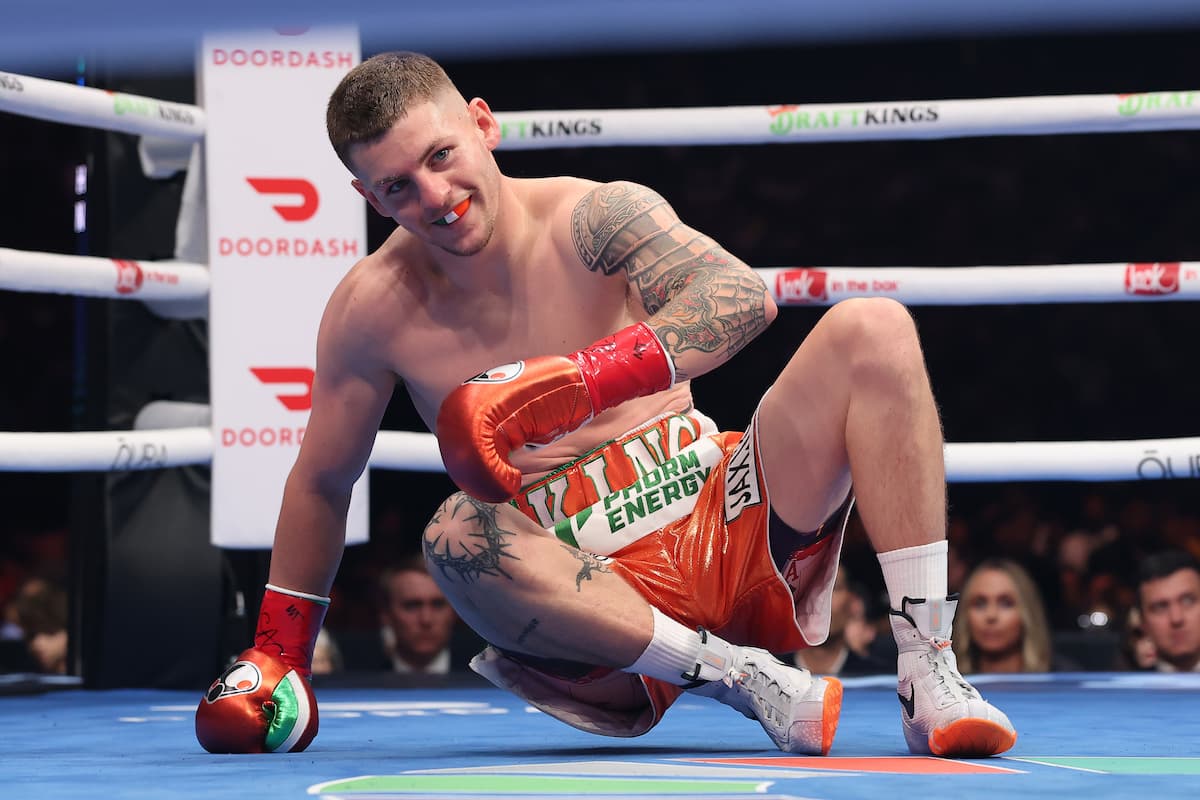 Callum Walsh vs Fernando Vargas: Full fight video highlights - FIGHTMAG
