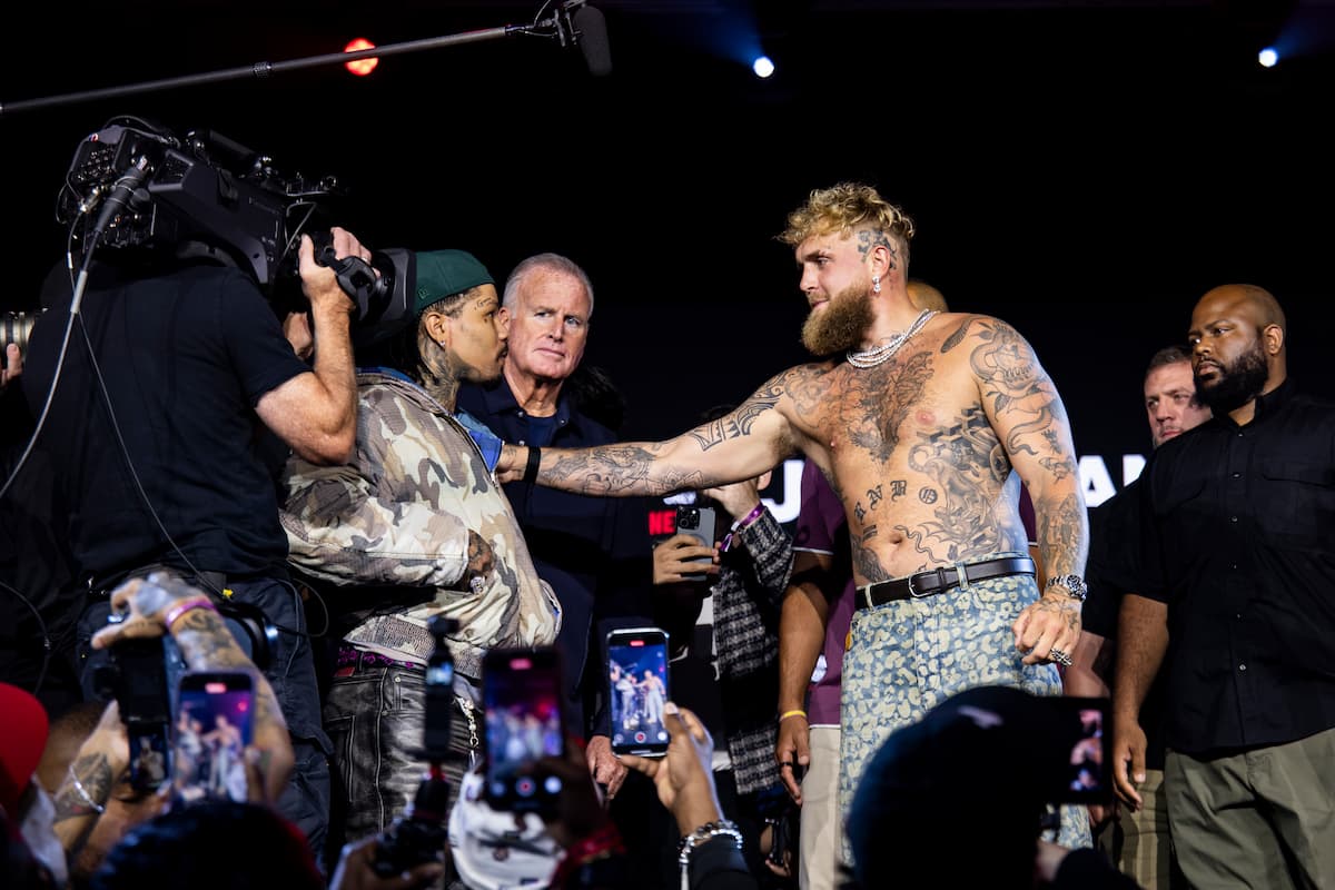 Video: Jake Paul vs Gervonta 'Tank' Davis - First Face-Off - FIGHTMAG