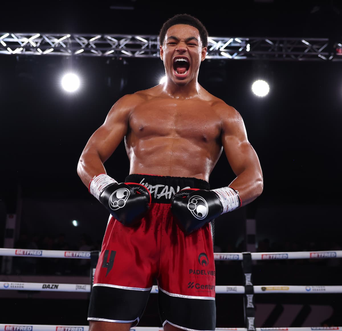 Live results: Pat McCormack stops Miguel Parra in nine rounds - Video ...