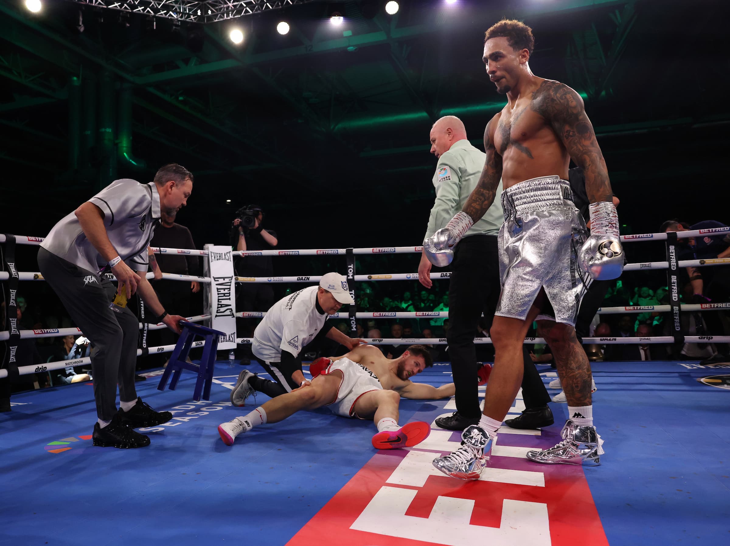 Ben Whittaker vs Benjamin Gavazi: Full fight video highlights - FIGHTMAG