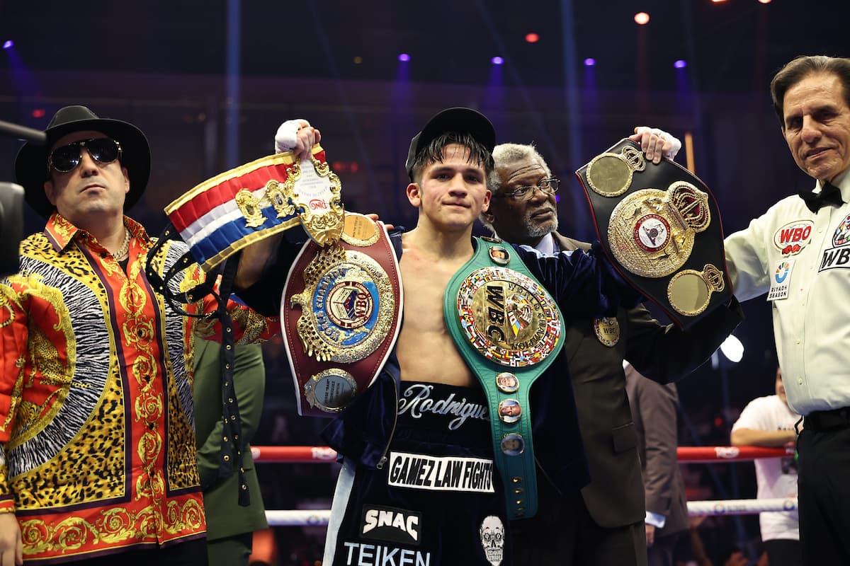 Live results: David Benavidez TKOs Anthony Yarde to retain title - FIGHTMAG