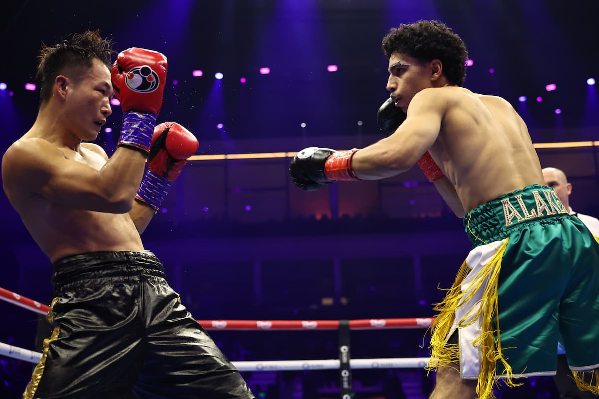 Live results: David Benavidez TKOs Anthony Yarde to retain title - FIGHTMAG