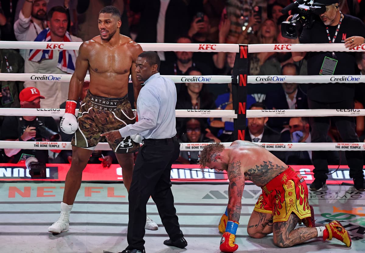 Live results: Anthony Joshua KOs Jake Paul in sixth round - Video ...