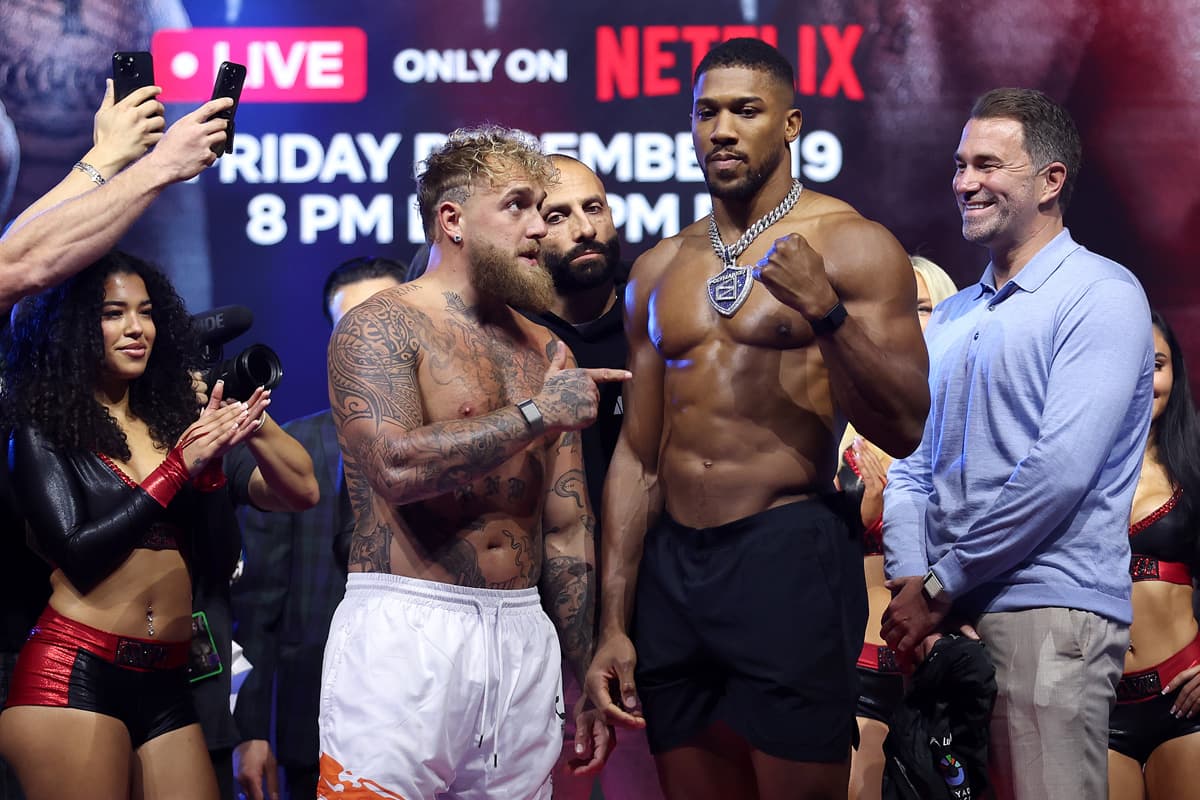 Photos: Paul and Joshua weigh in ahead of boxing showdown - FIGHTMAG