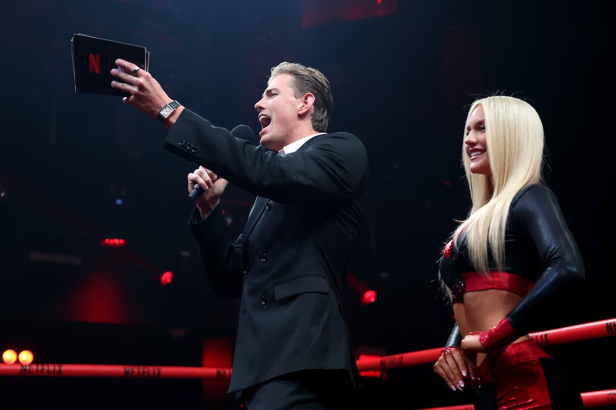 Live results: Anthony Joshua KOs Jake Paul in sixth round - Video - FIGHTMAG