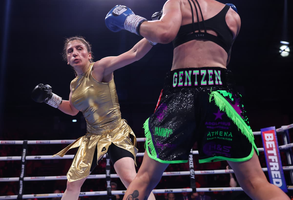 Live results: Josh Kelly beats Bakhram Murtazaliev to claim title ...