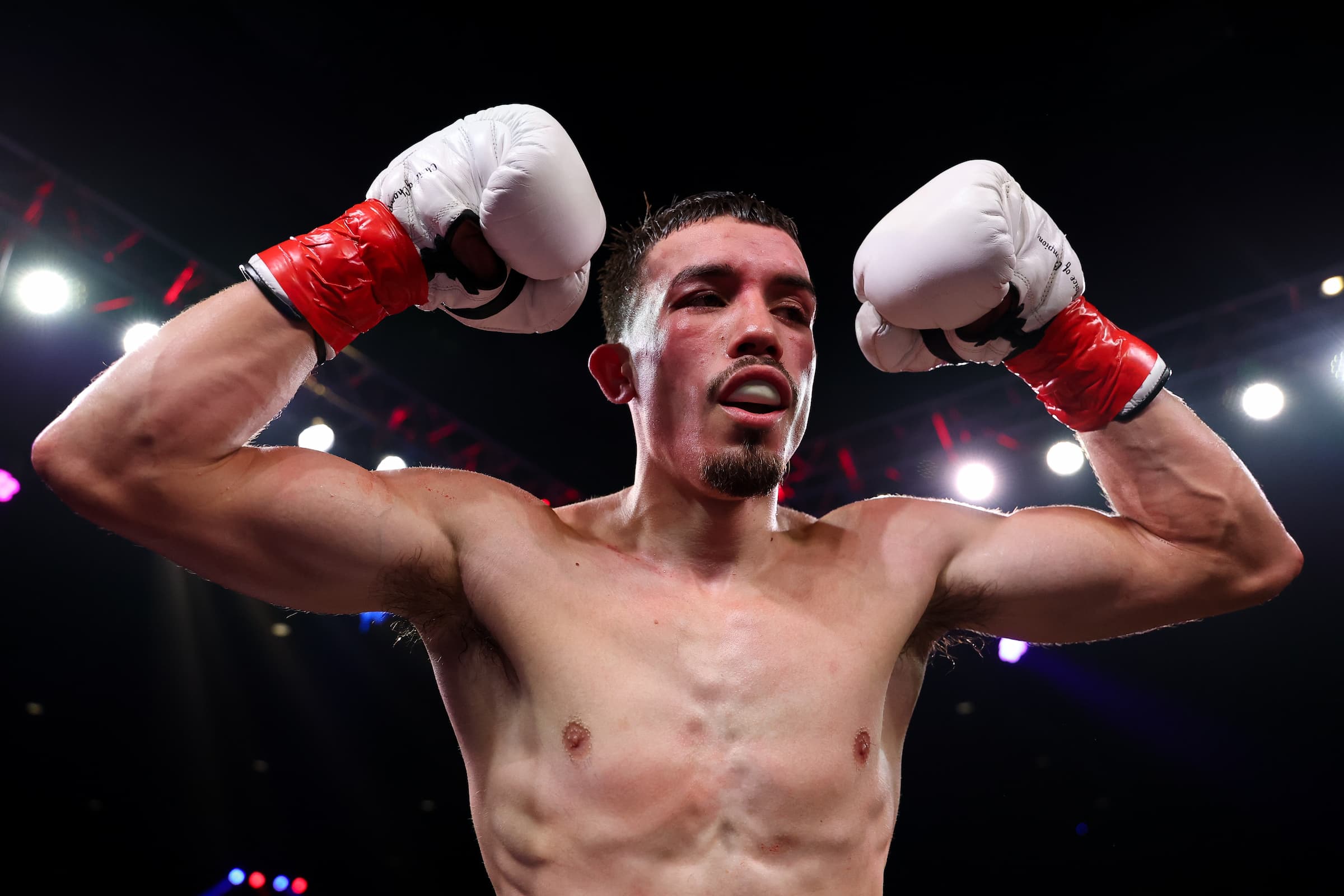 Video: Manuel Flores vs Jorge Chavez ends in majority draw - FIGHTMAG