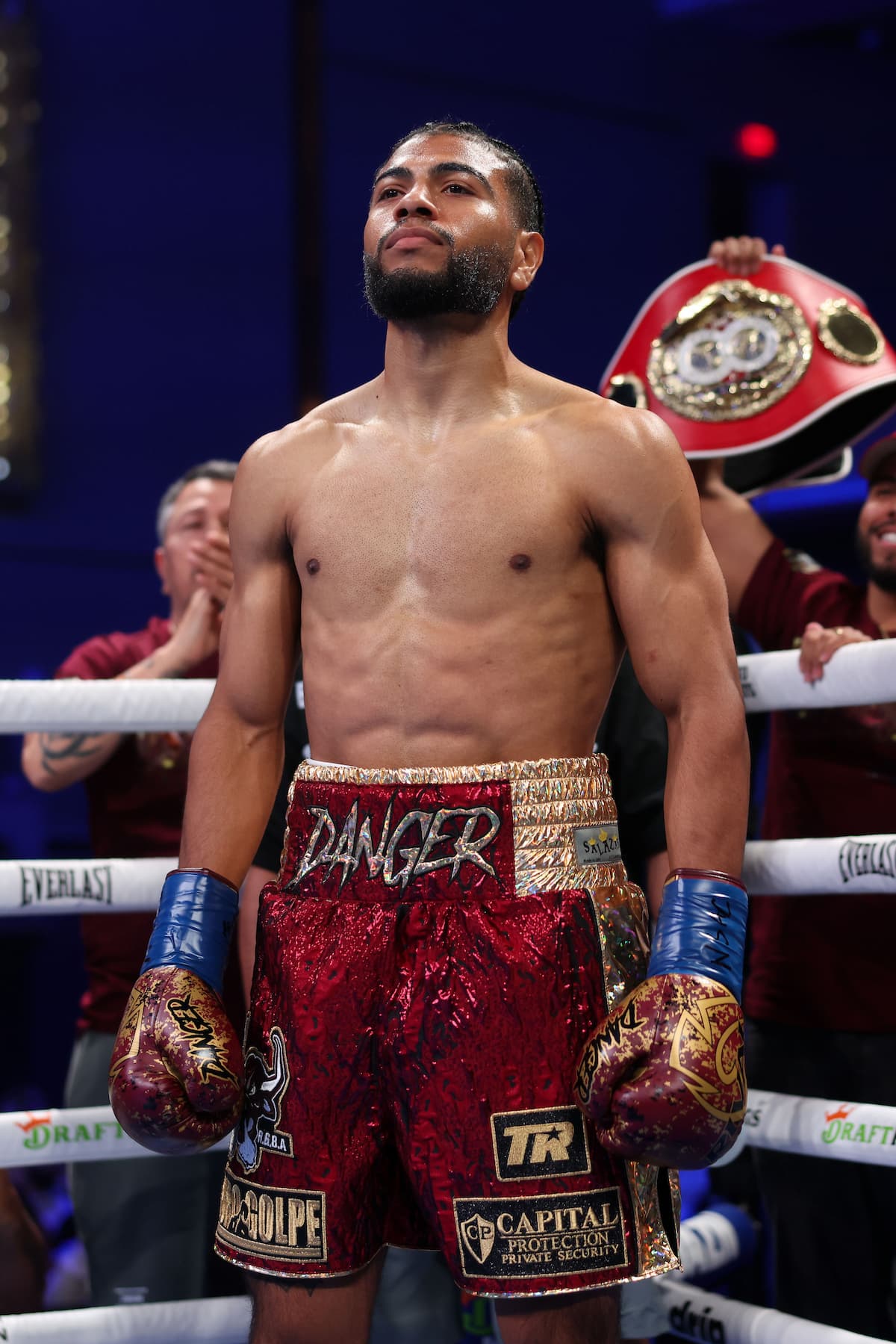 Photos: Muratalla retains title by decision over Cruz - FIGHTMAG