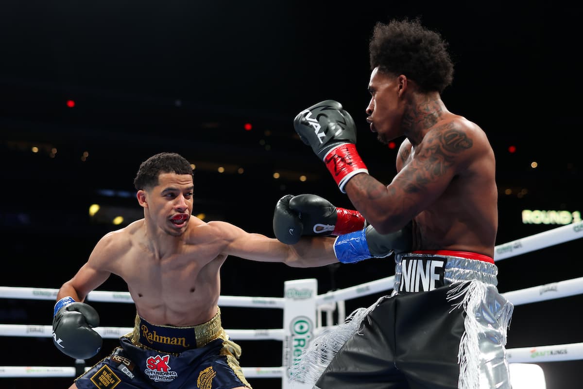 Live results: Emanuel Navarrete TKOs Eduardo Nunez to win title ...