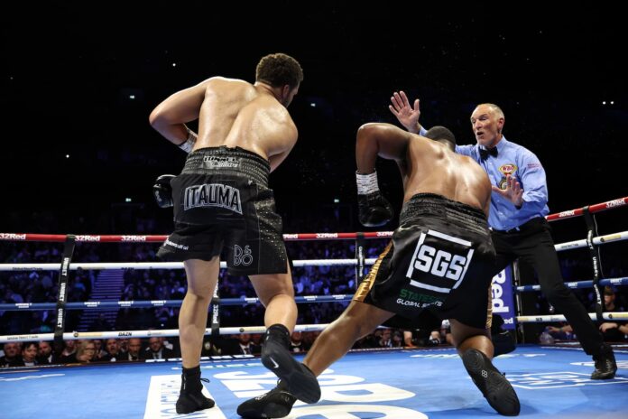 Live results: Moses Itauma drops and stops Jermaine Franklin - Video ...