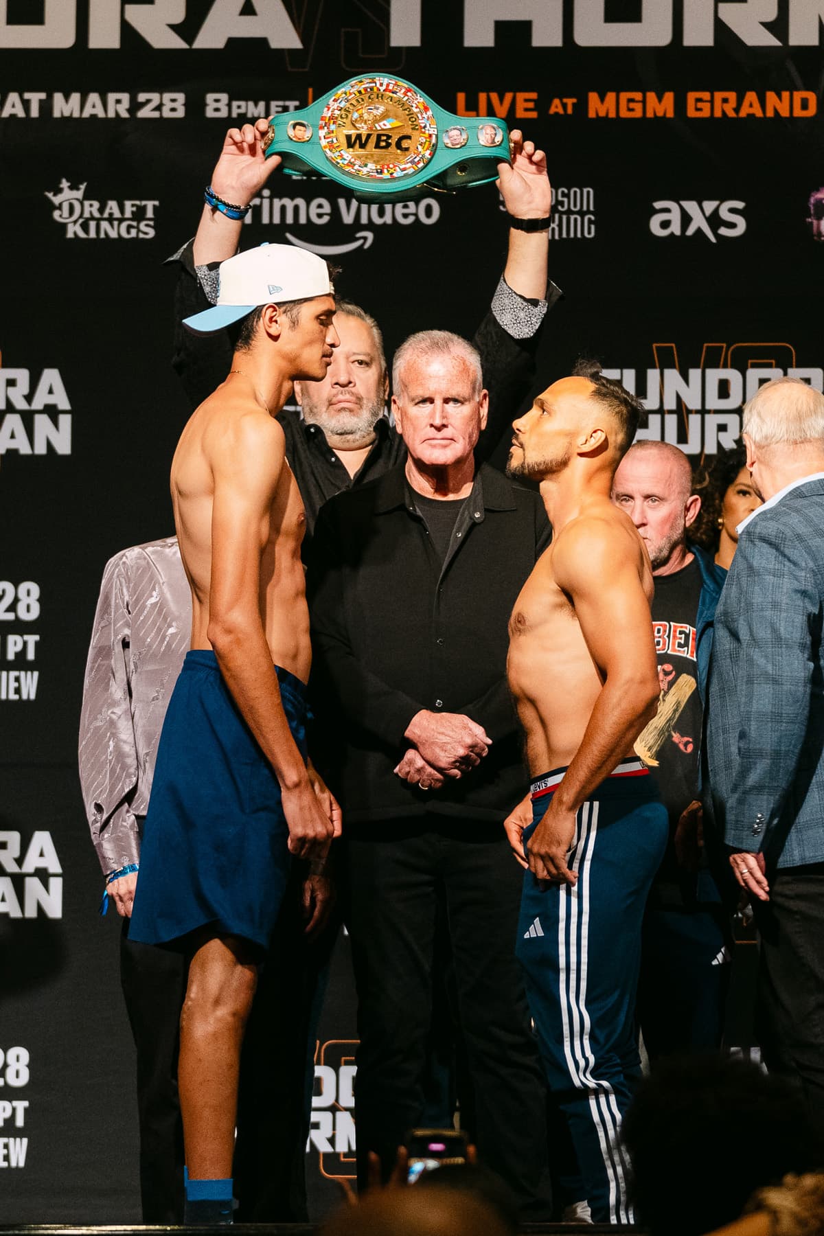 Photos: Fundora vs Thurman official for WBC 154-pound title - FIGHTMAG