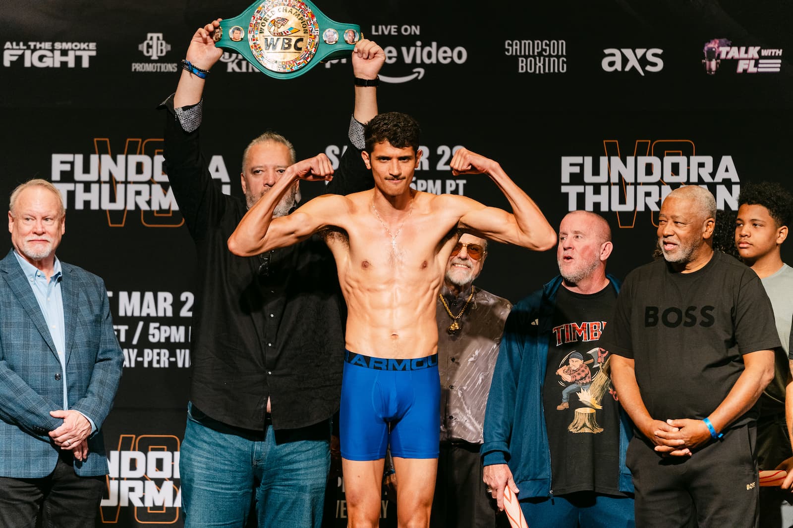Photos: Fundora vs Thurman official for WBC 154-pound title - FIGHTMAG