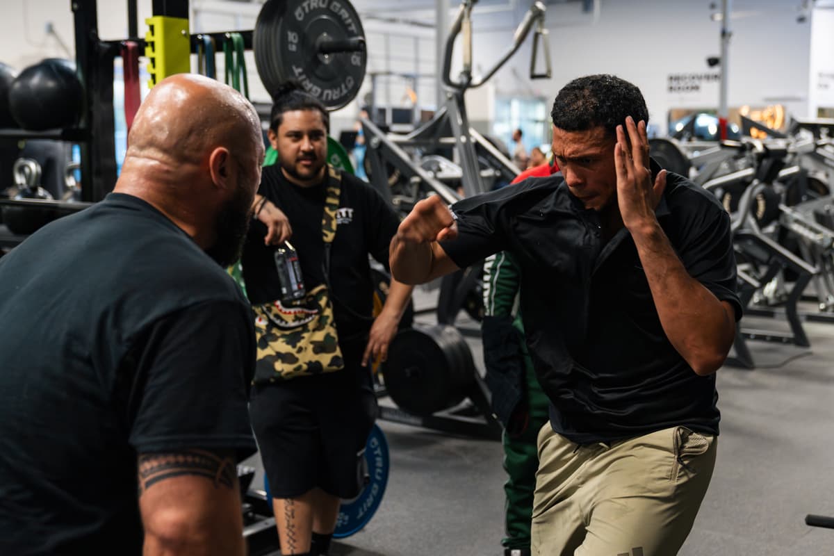 Photos: David Benavidez prepares for Zurdo Ramirez showdown - FIGHTMAG