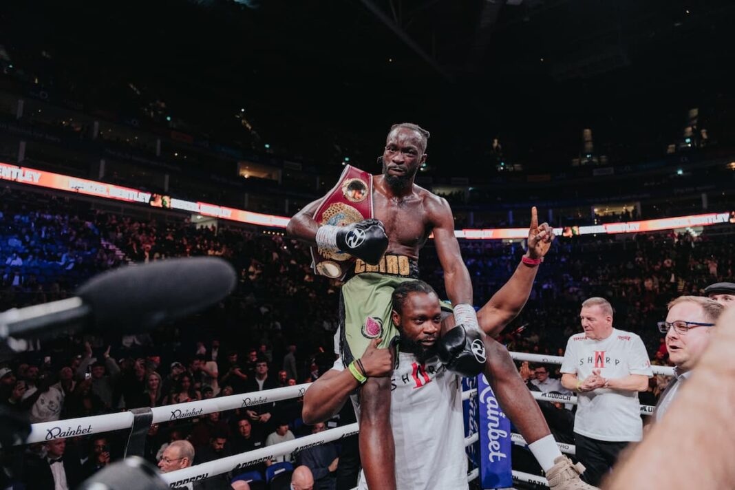 Live results: Deontay Wilder beats Derek Chisora by decision - Video ...