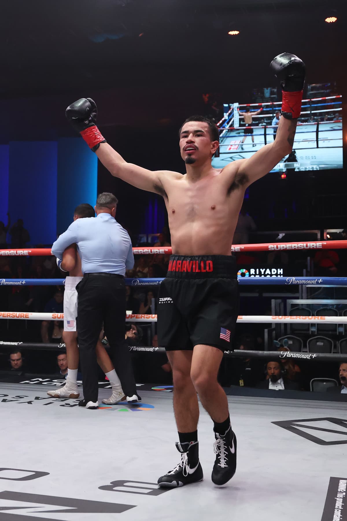 Zuffa Boxing 5 live results: Andres Cortes beats Eridson Garcia - Video ...