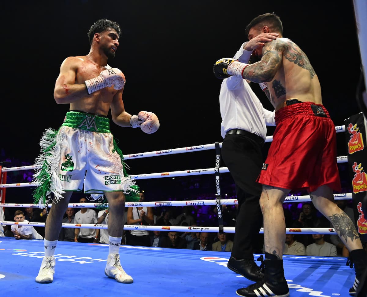 Live results: Adam Azim drops & stops Steve Claggett - FIGHTMAG