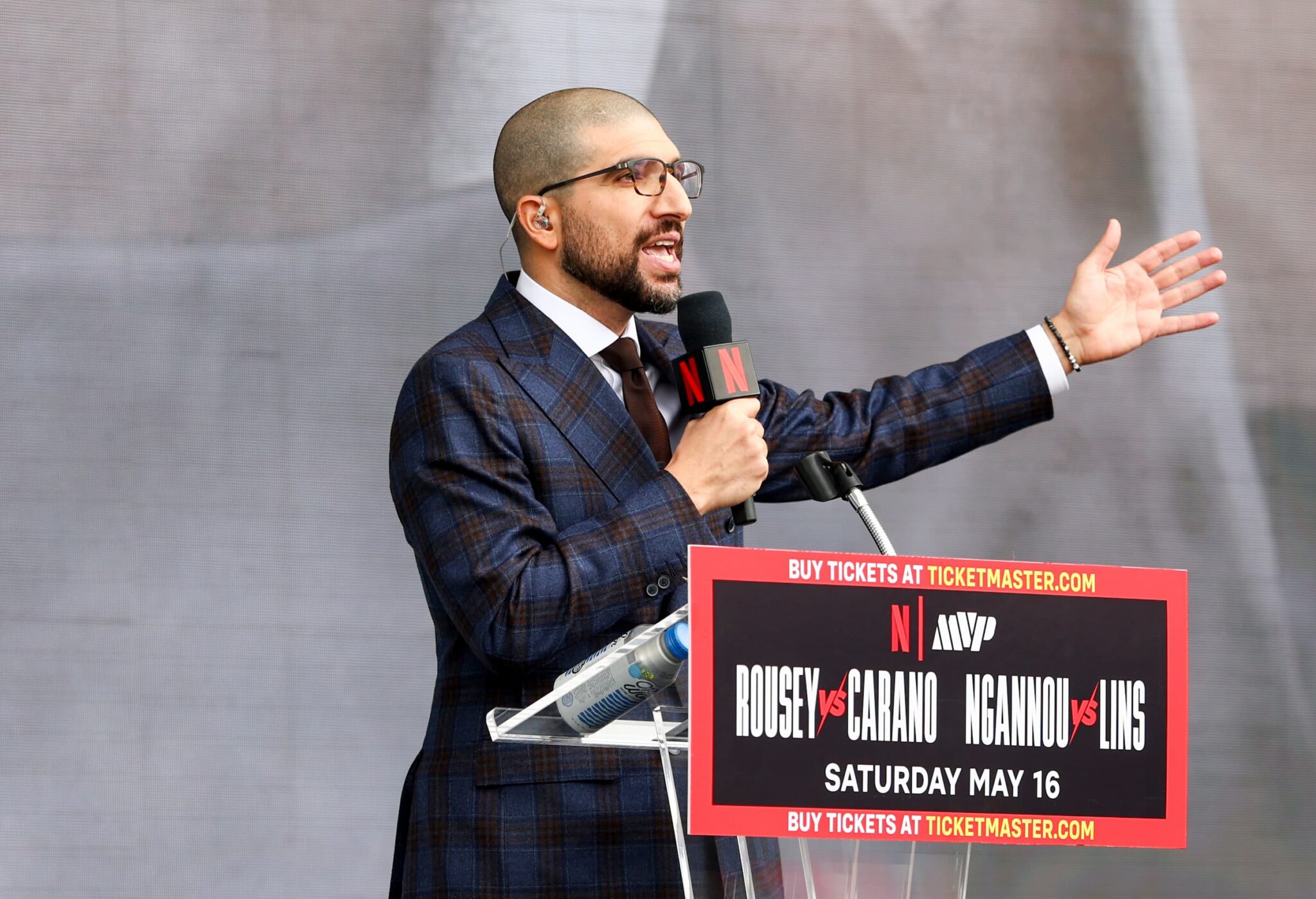 Rousey vs Carano broadcast team and guest appearances announced - FIGHTMAG