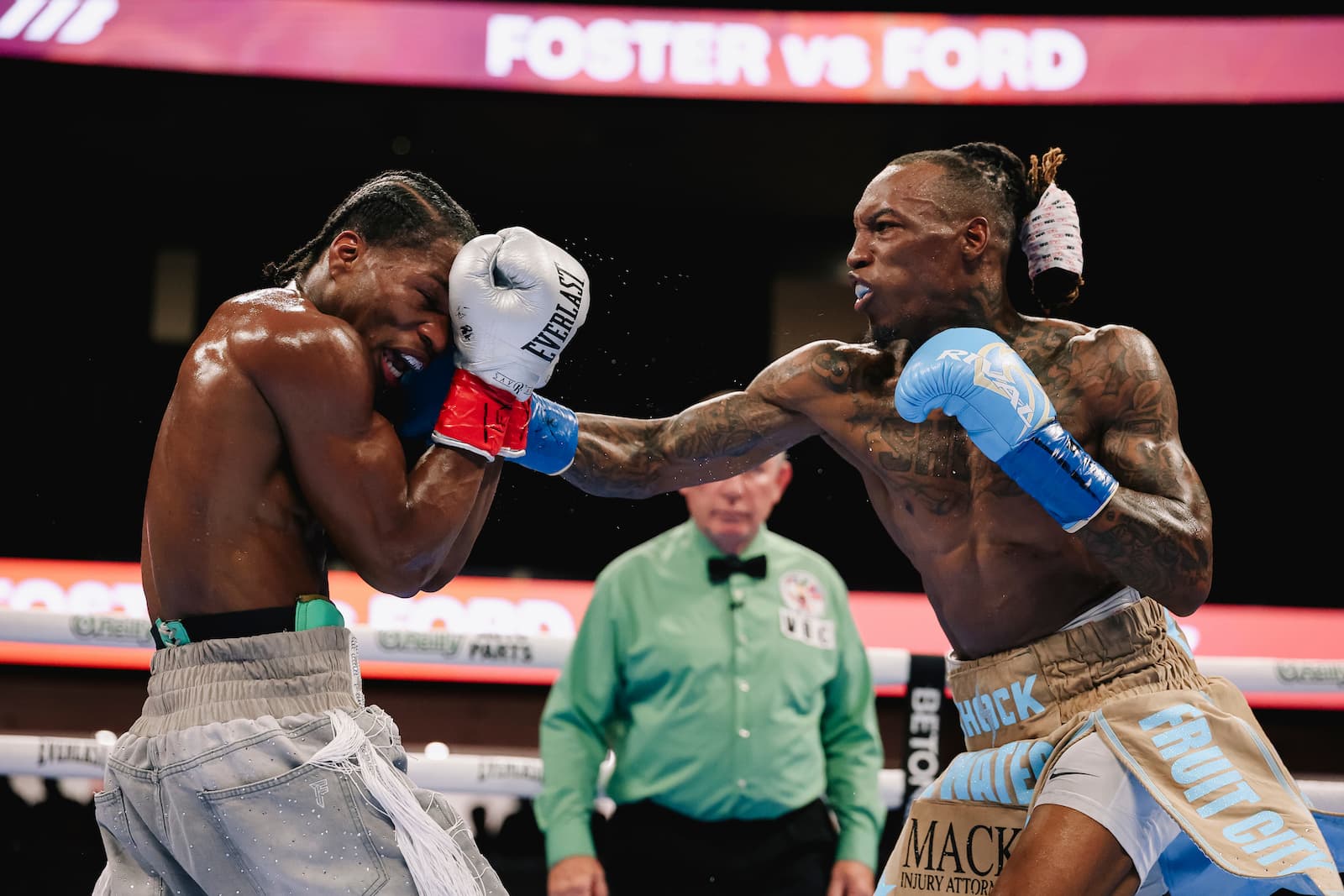 O'Shaquie Foster vs Raymond Ford: Fight video highlights - FIGHTMAG