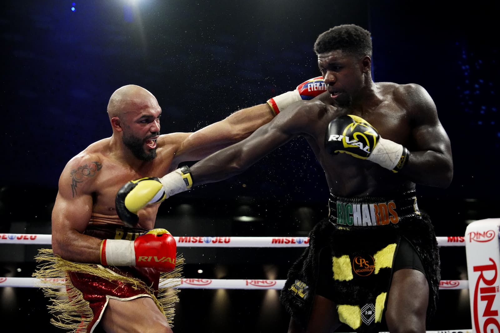 Live results: Albert Ramirez beats Lerrone Richards to retain title ...